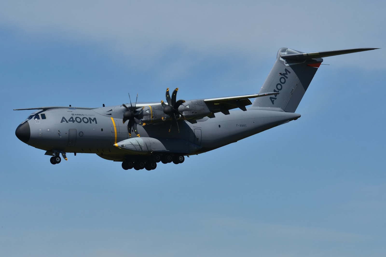 Ketimbang Membeli Airbus A-400 TNI - AU Lebih Memilih Hercules C130-J