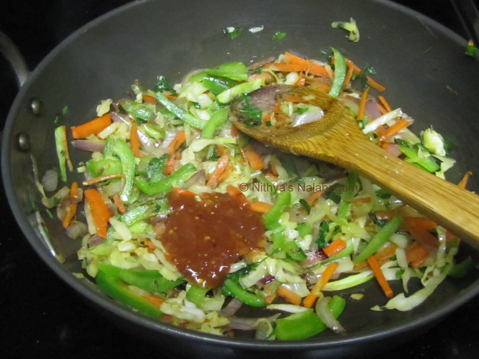 Vegetable Chapati Roll |Nithya's Nalabagam