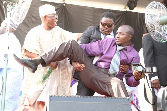 NAIJAMARKET: SAHARA REPORTERS: JUST TOO OPINIONATED OR BIASED?