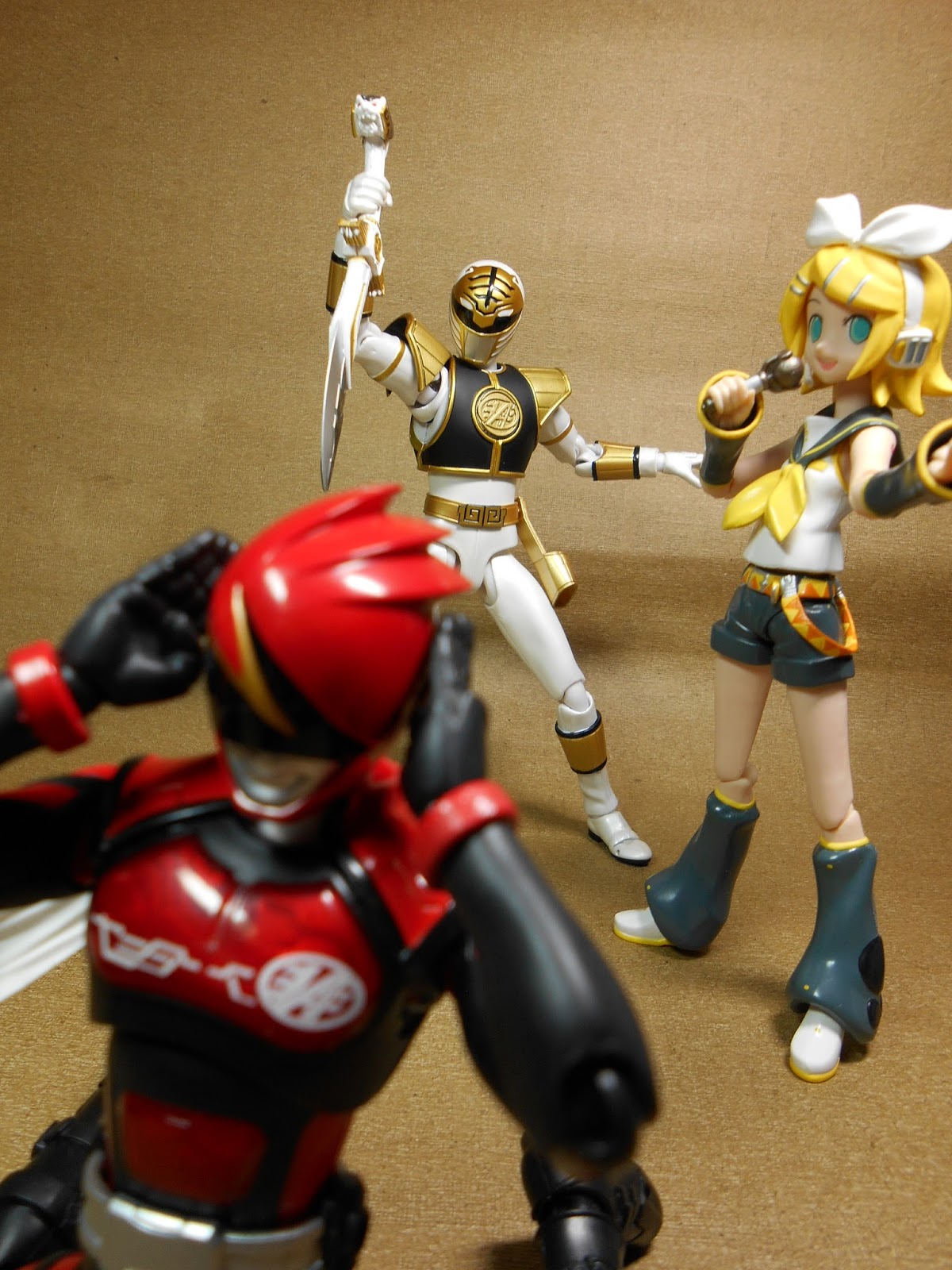 Review: S.H.Figuarts Kibaranger | Night's Corner