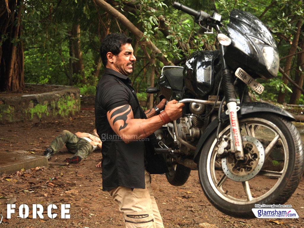 Force Movie Wallpapers 2011 | All Entry Wallpapers