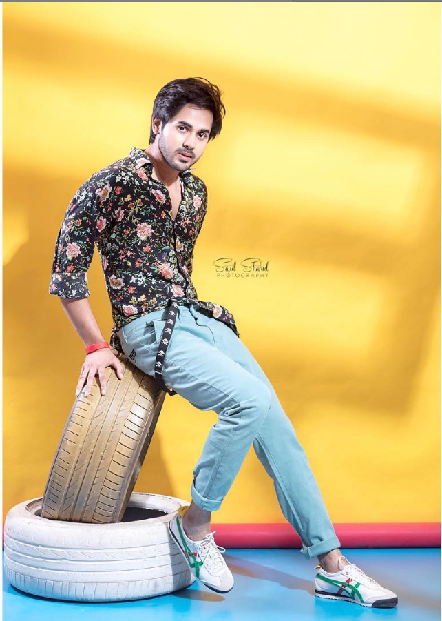 Randeep Rai Wallpaper | Image | Photo | Sameer Maheshwari Wallpaper