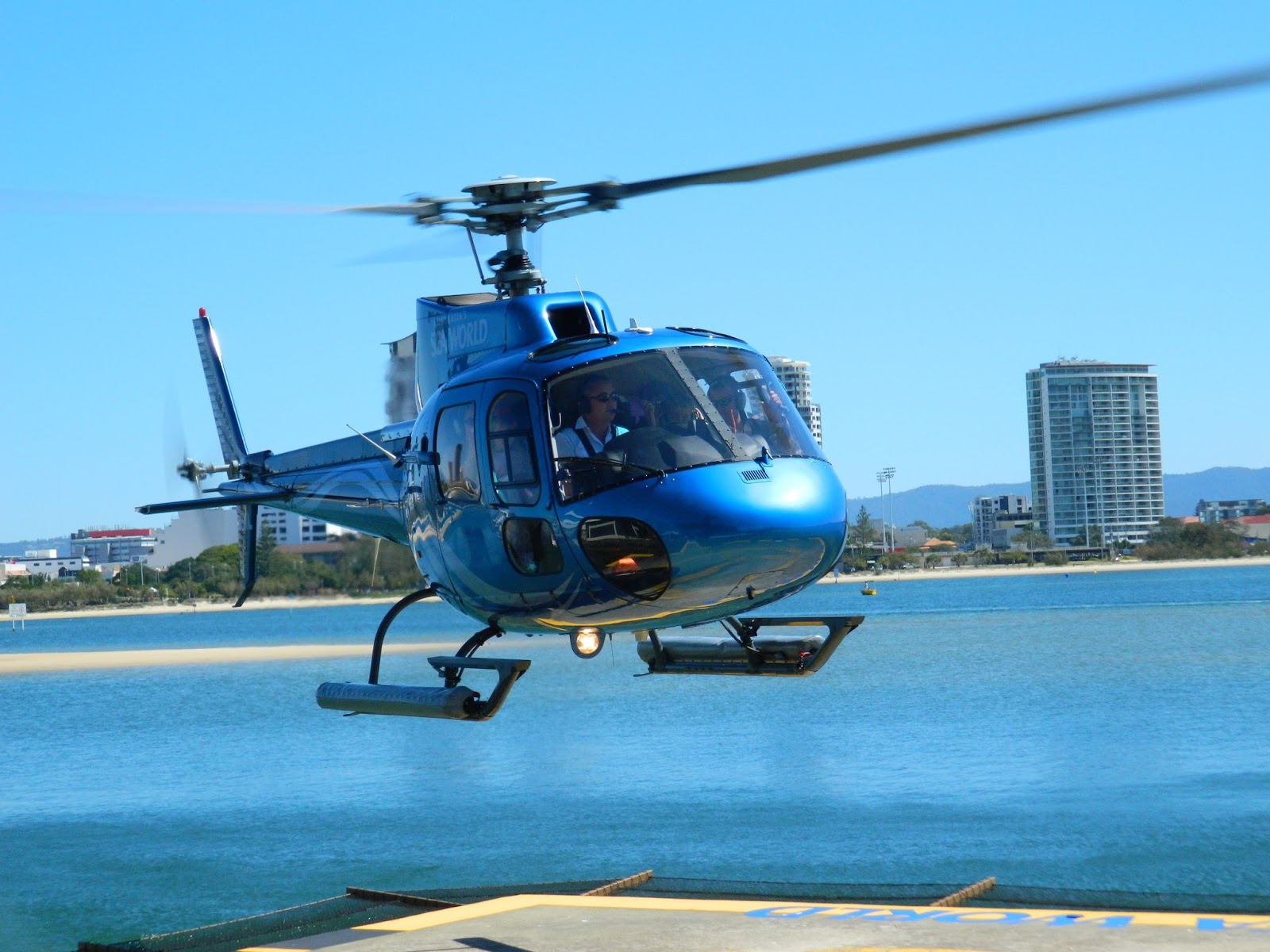 RACE 4 SPACE PHOTOGRAPHY by Michael Bailey: AS350 B2 SQUIRREL HELICOPTER