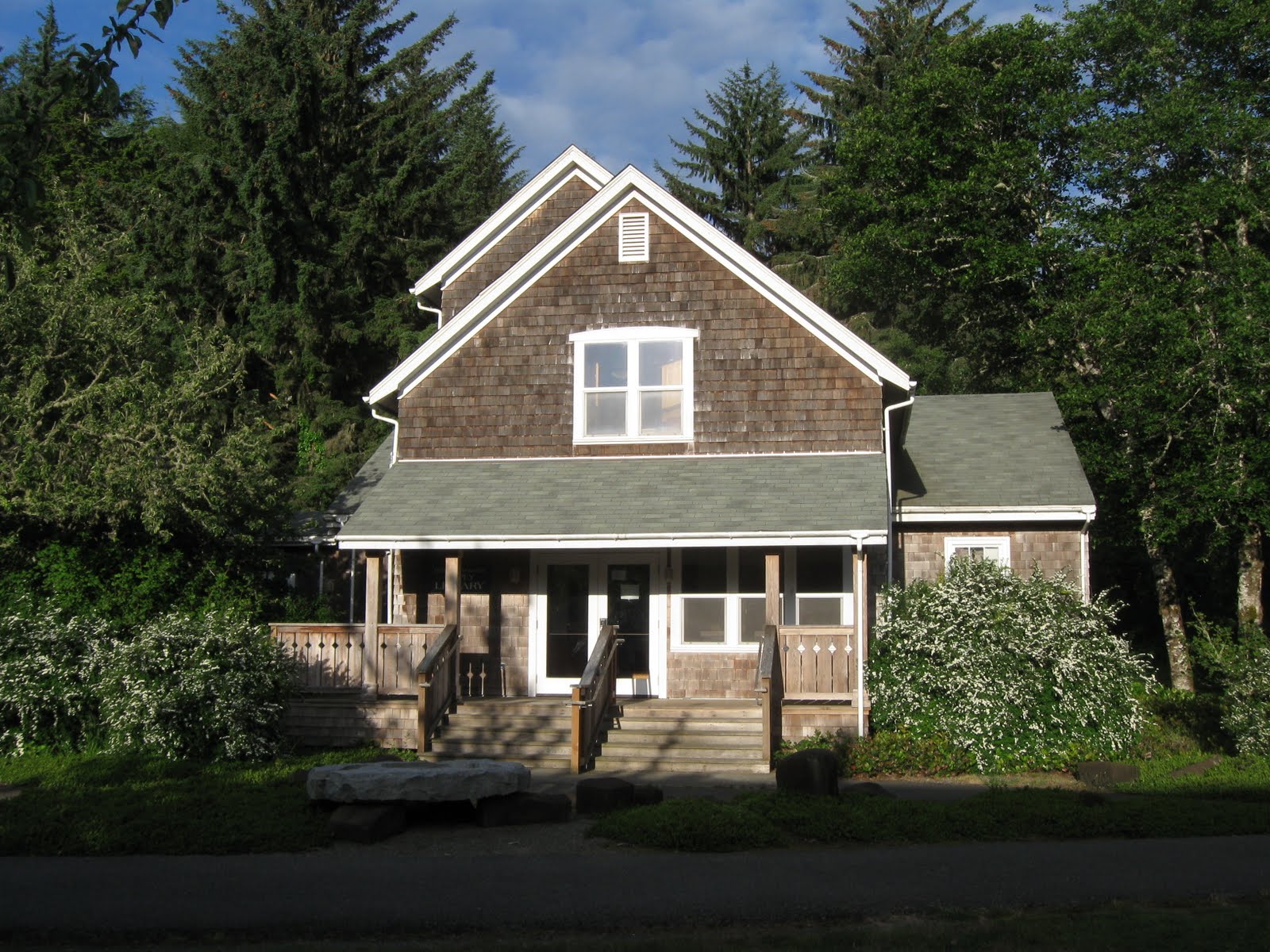From the Shadow of the Tetons: Visit to the Oregon Institute of Marine ...