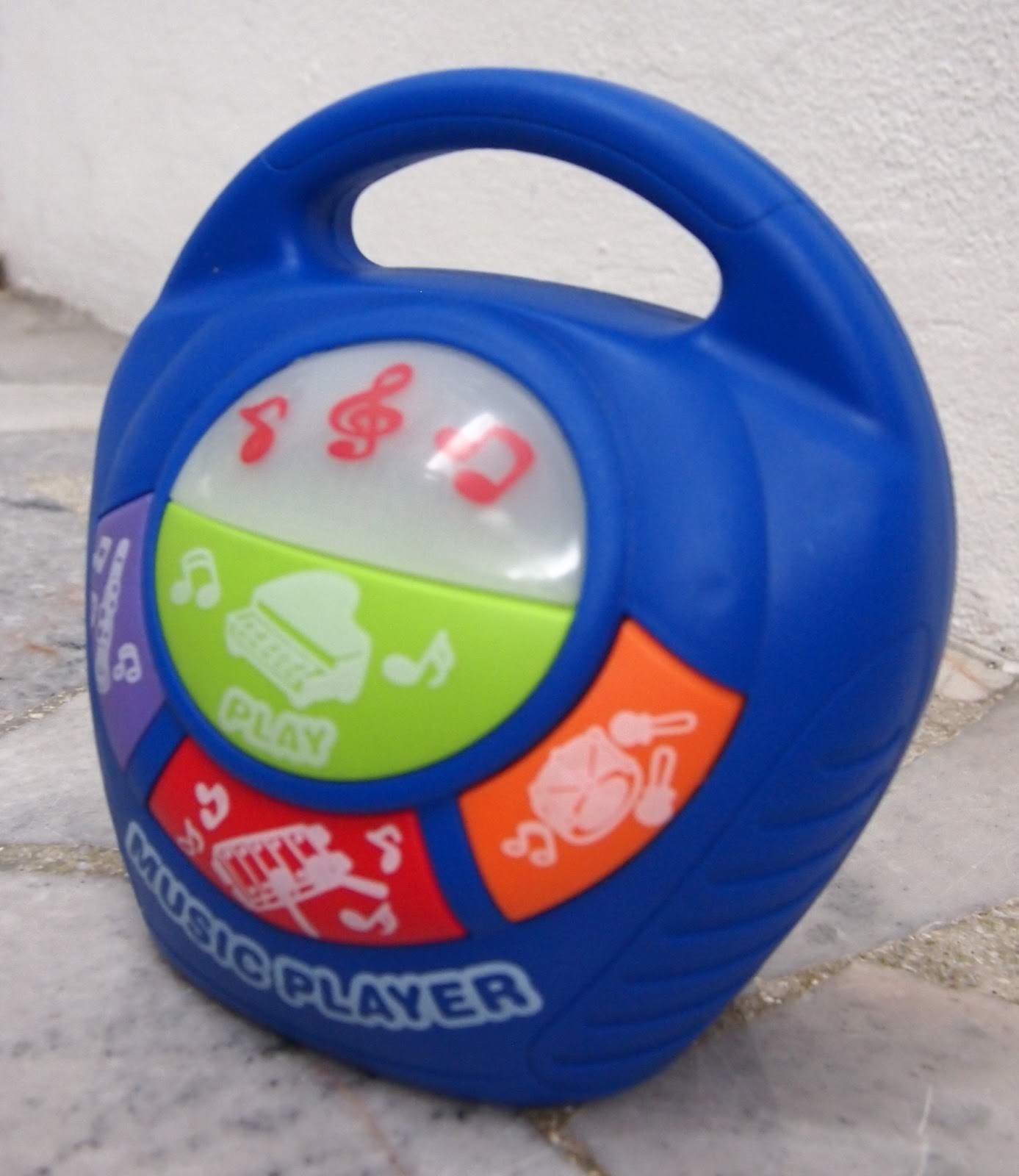 JuaiMurah: My First Music Player