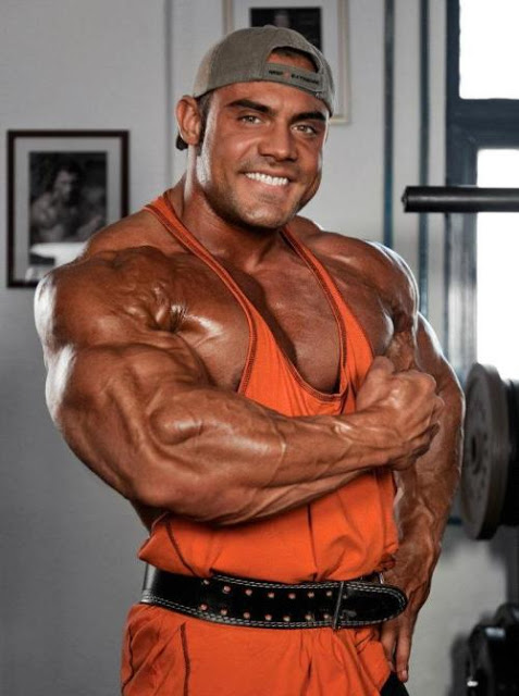 world bodybuilders pictures: bulgaria bodybuilder Dimitar Dimitrov