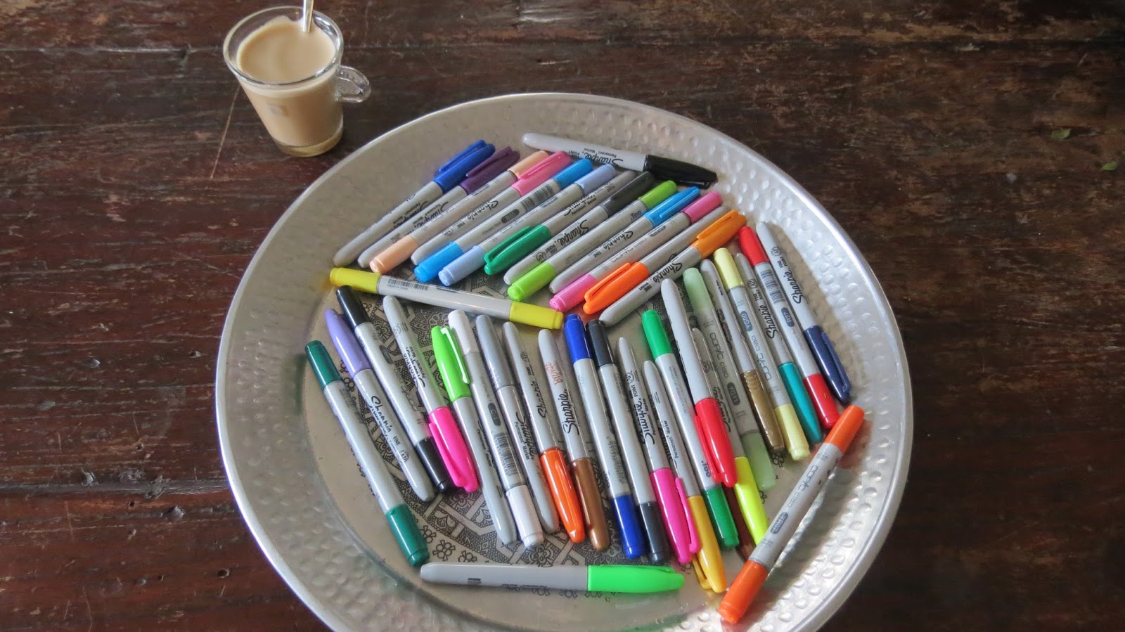 MakeArtBeHappy: Sharpie doodles