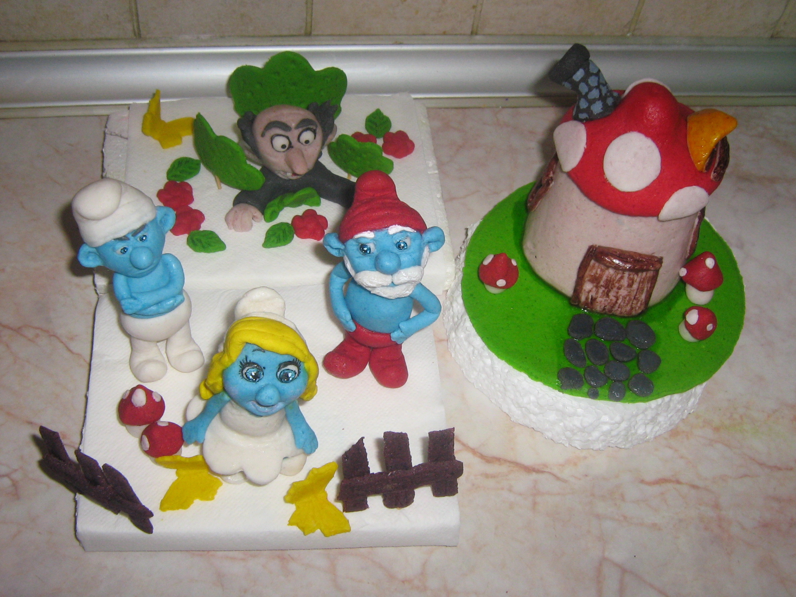 Torte i figurice za torte - Sneza: STRUMFOVI (THE SMURFS)