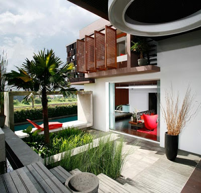 Bottle Houses Bandung Mayor Ridwan Kamil ~ Architecture Design Blog