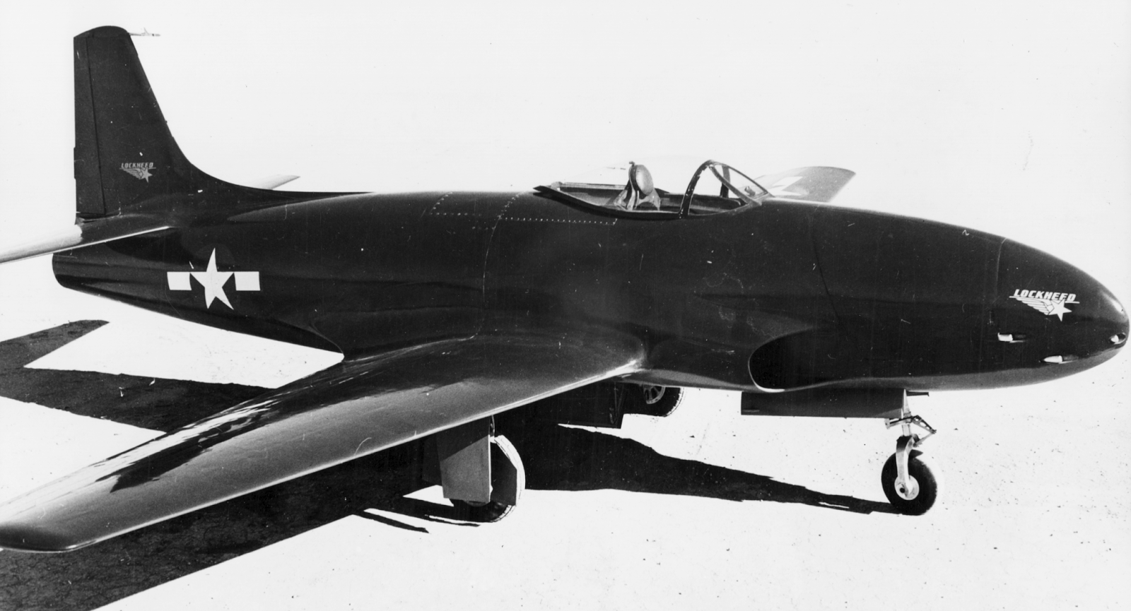 Tailhook Topics Drafts: Lockheed XP-80