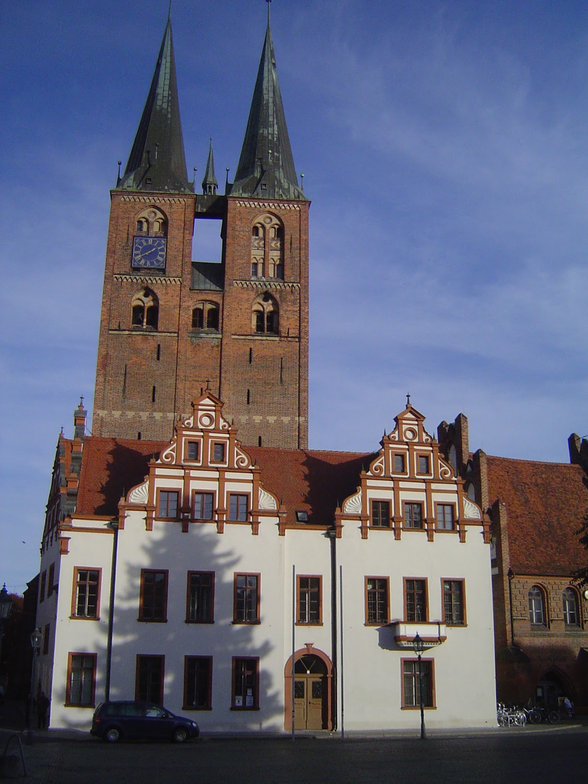 Barcelona - Cádiz por el Báltico: Stendal, Magdeburg, DE. De vuelta por ...