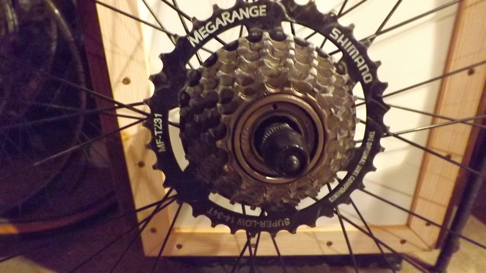 Hugh`s bicycle blog: MAGNA Mountain Bike / Is this Department Store ...