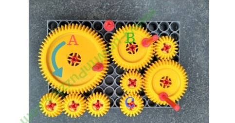 Visual Puzzle of Gear Rotation