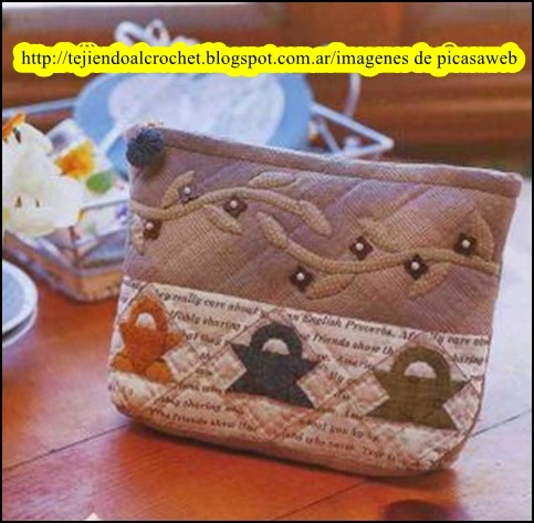 PATCHWORK= SOLO PATRONES = TODO GRATIS: BOLSO ,MONEDEROS EN PATCHWORK