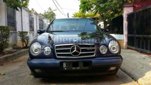 Mercy w210 Manual mantap 1 - Mercy Bekas - Barang Second Tapi Bagus
