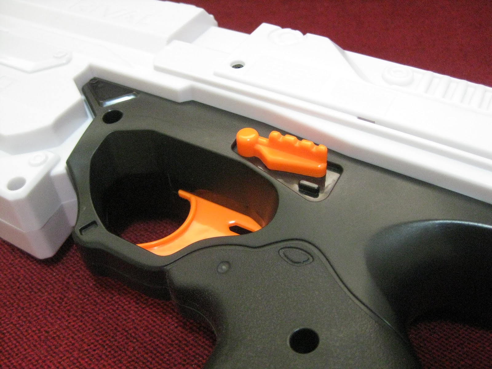 deSMOnd Collection: Hasbro Nerf "Kronos XVIII-500" Rival Series