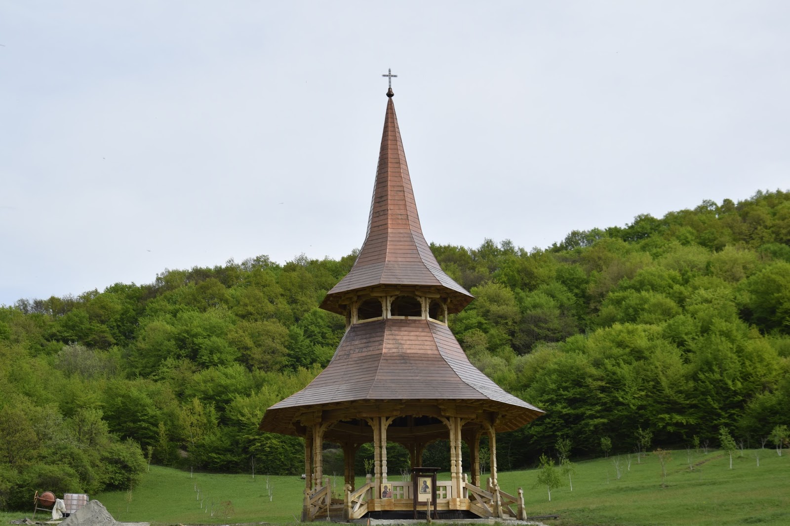 Manastirea Nuseni – Dar!