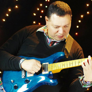 Alex Navas Presenta su Disco Debut, Enciéndeme - Ideas FV