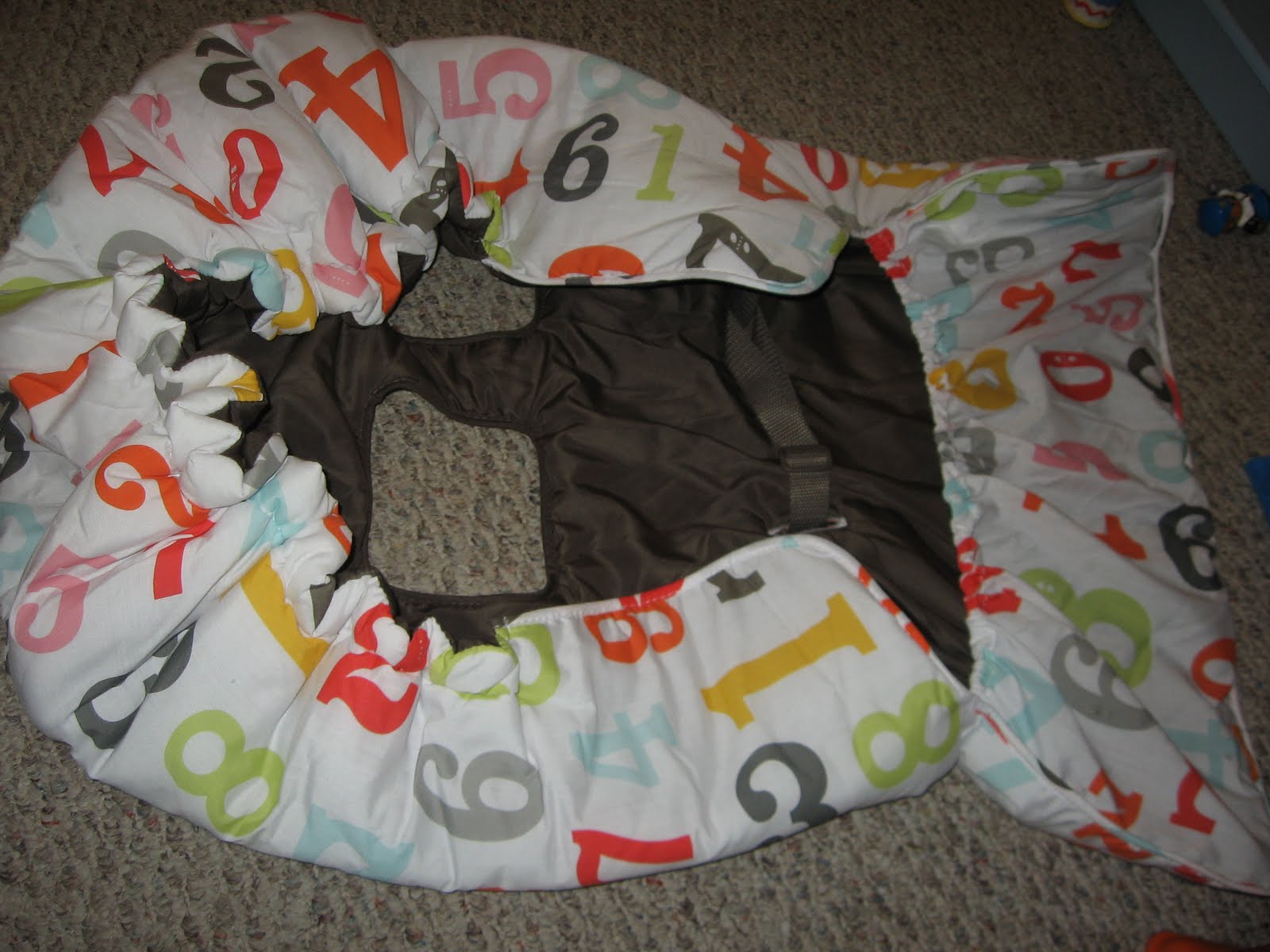 Cloth Diaper Addiction: Infantino Cart Cover