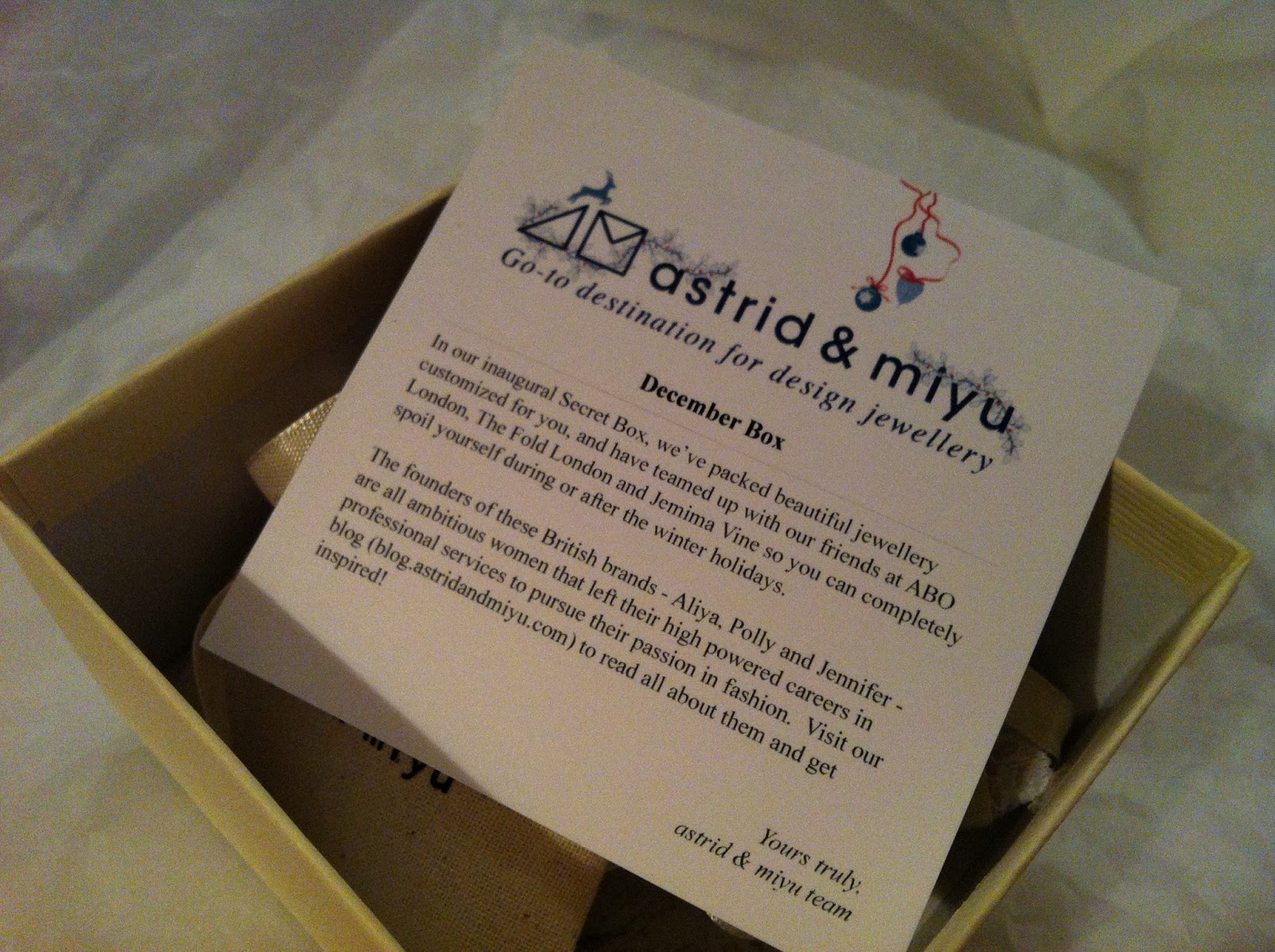 Brush up and Make-up!: The astrid & miyu Secret Box