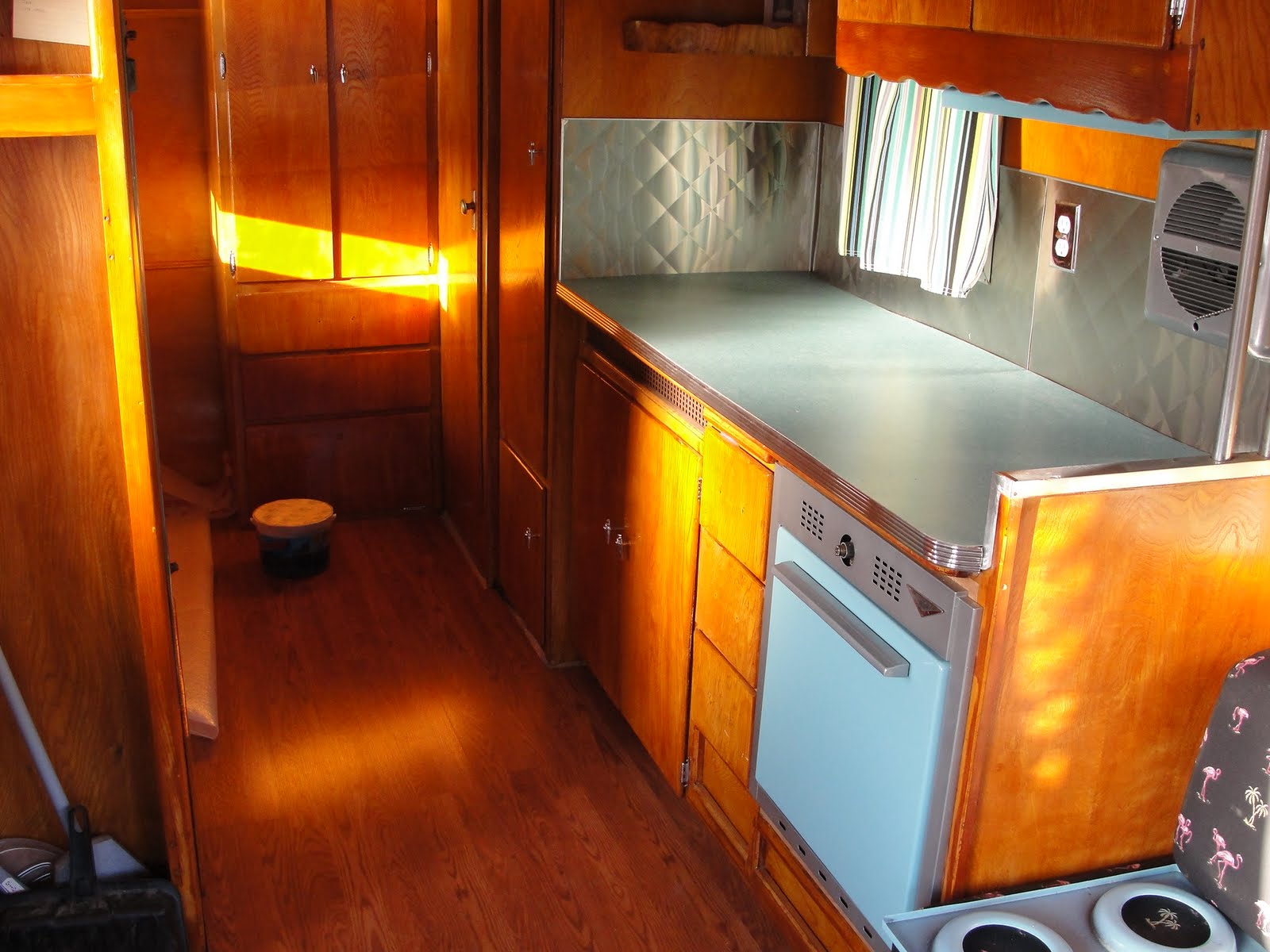 Our Katrina -The Saga of restoring a 1959 20' Fireball Vintage Travel ...