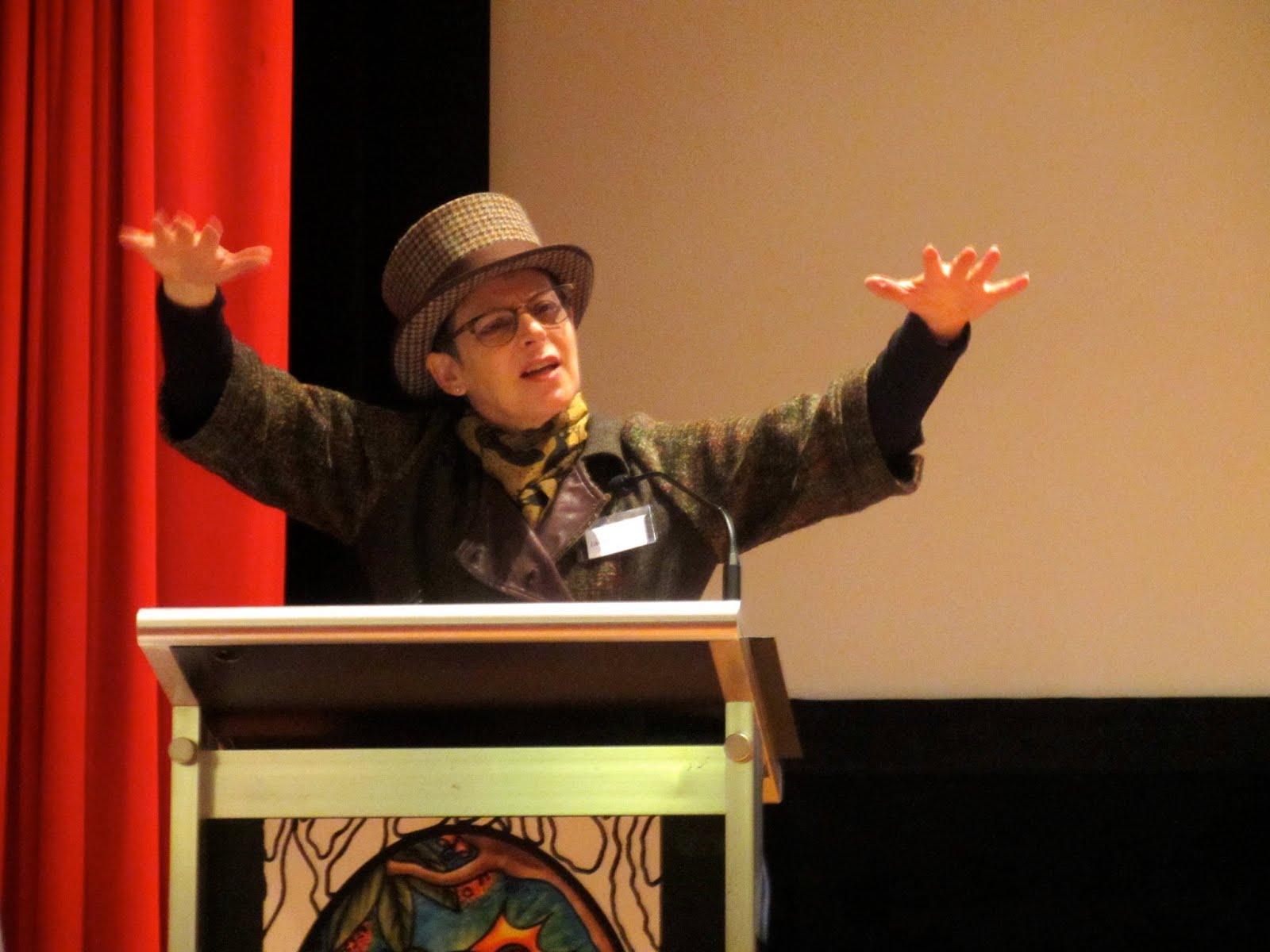 Australian Fairy Review: Storyteller-writer Jackie Kerin