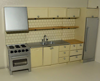 ordningsfrun: A history of Lundby kitchen furniture