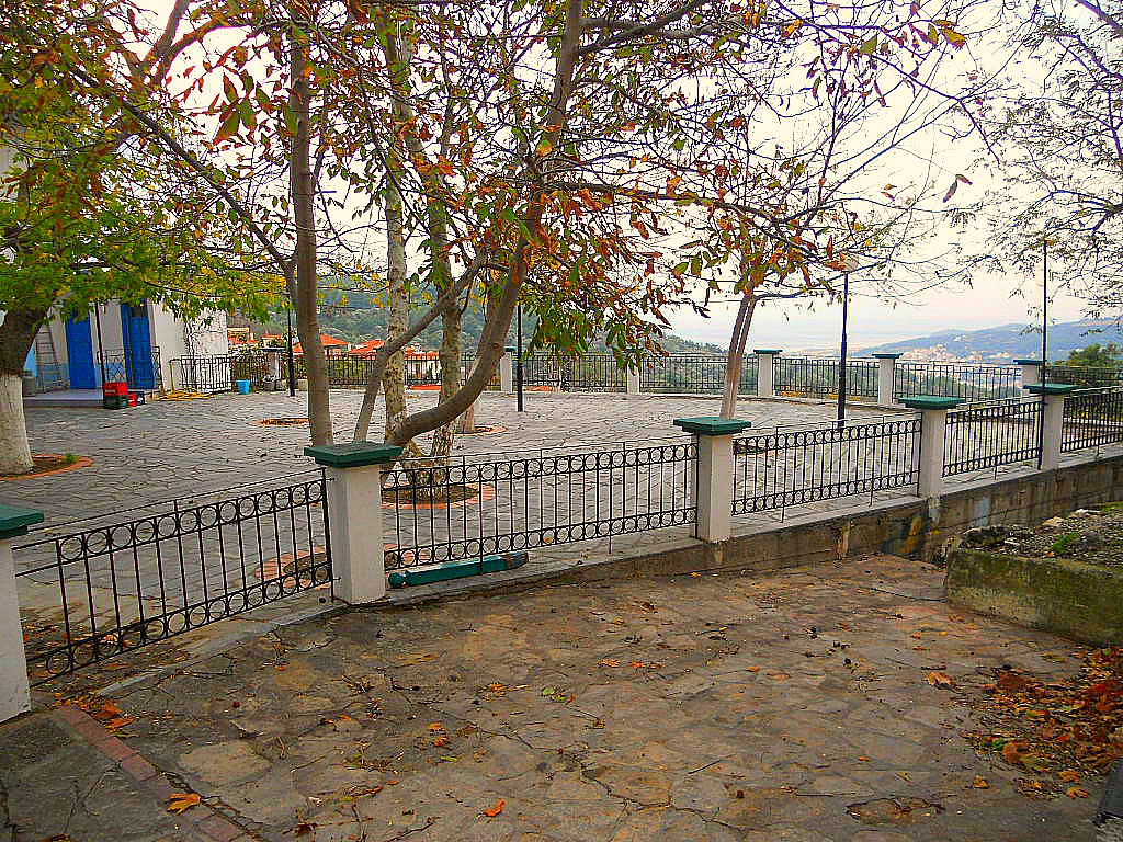 Seattle...Samos...Ambelos: Village Walk through- Lekka