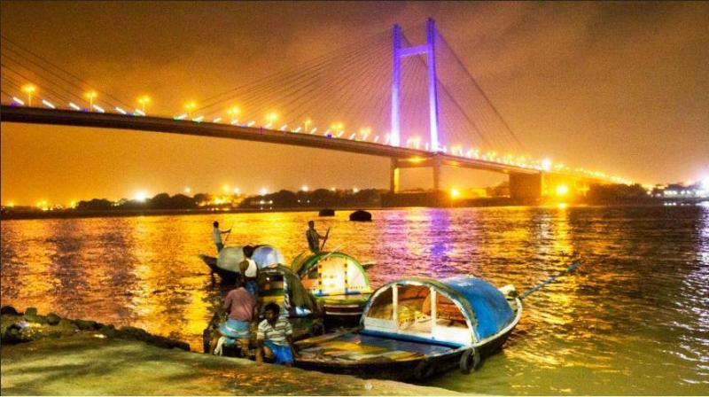 A beautiful evening at Prinsep Ghat (Kolkata) , West Bengal - Tourist ...