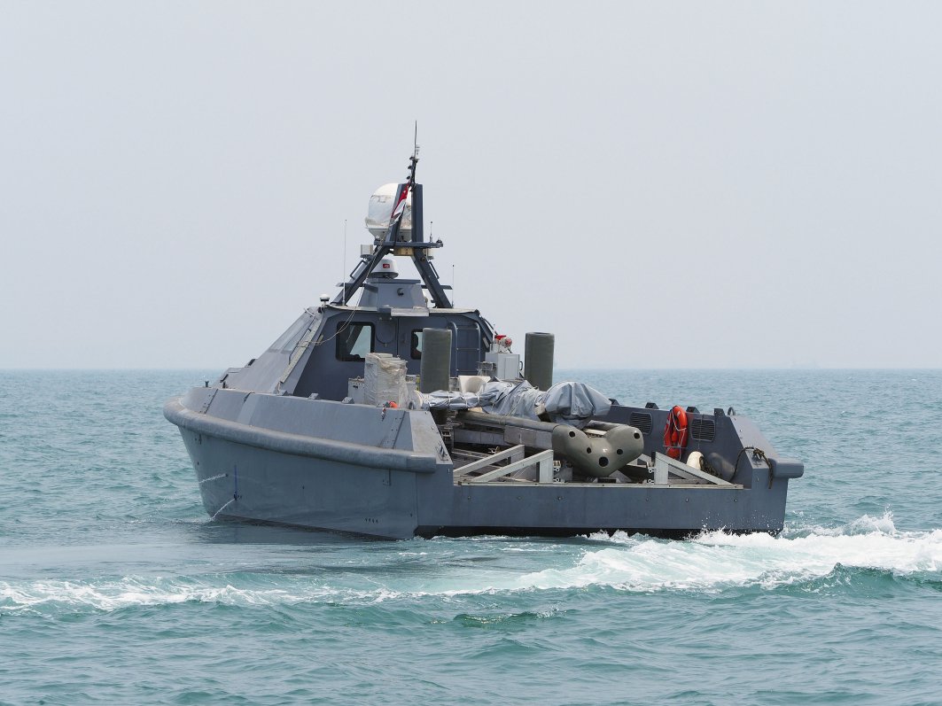 DEFENSE STUDIES: Singapore Navy Confirms 16 m-class USVs aboard Future ...