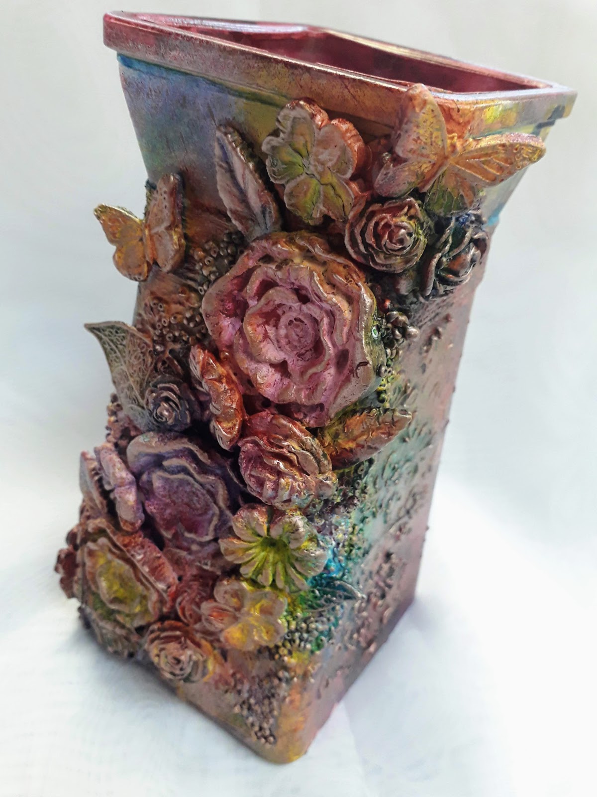 A bit of everything: Mixed Media Vase