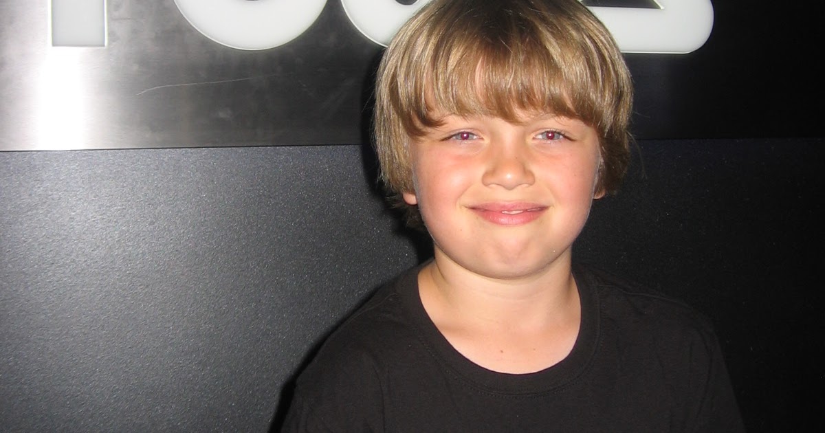 Life with Dylan: Surprise, We're Going to Disneyland!