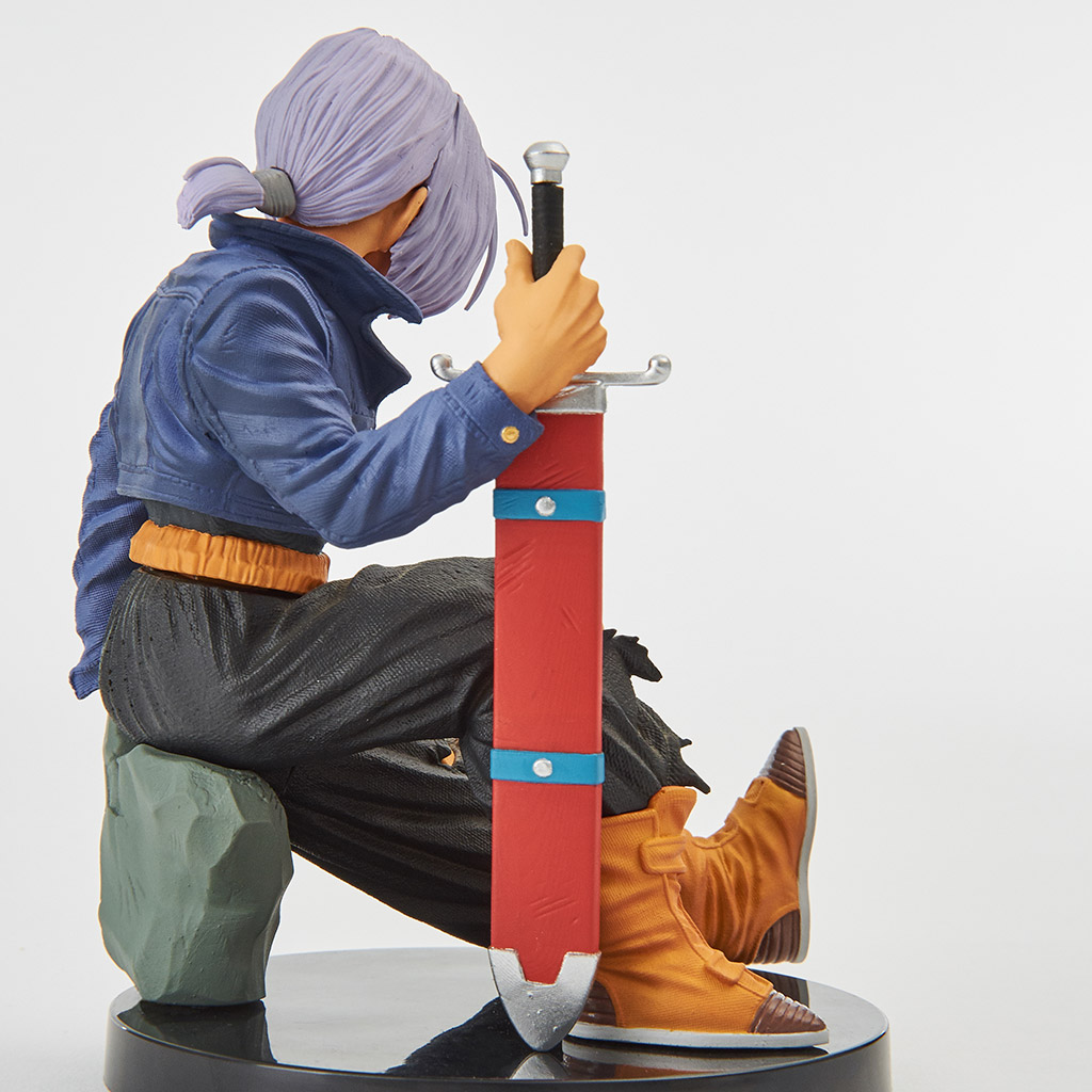 Prototipo de la figura de Trunks que el escultor Erick Sosa presenta al ...