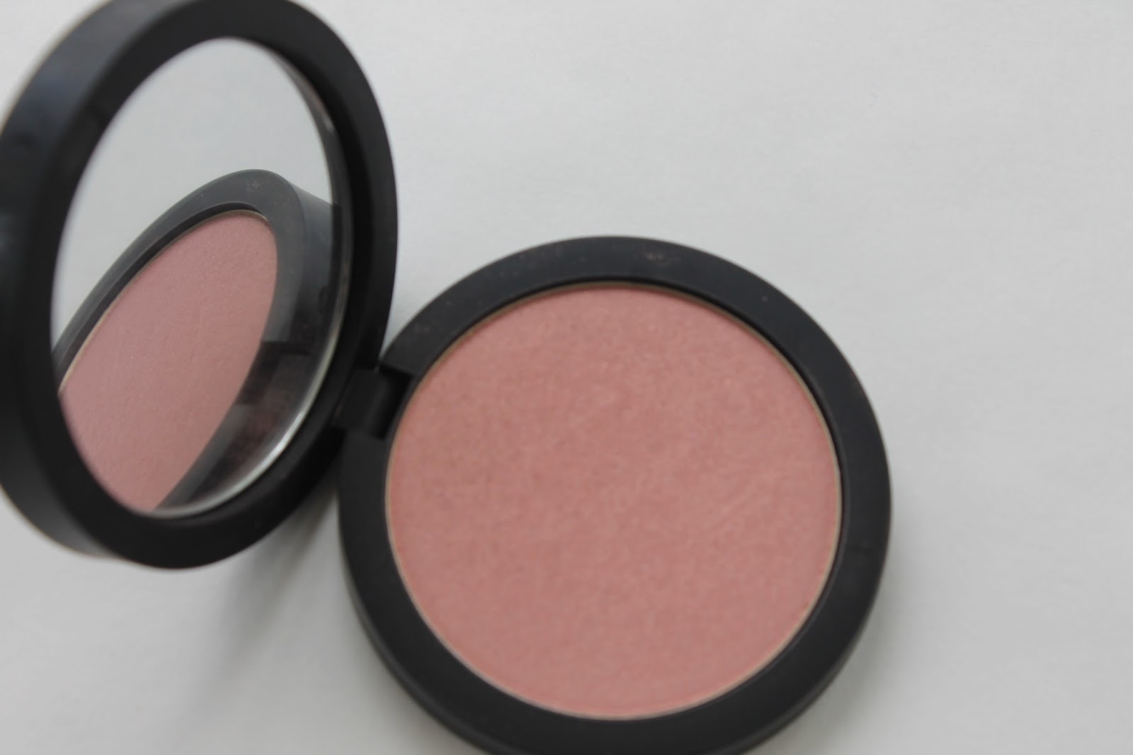 City Styles: Armani Sheer Blush {10 Beige}