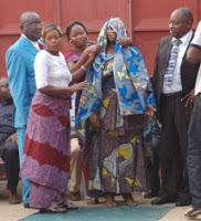 OLALEKAN ODUNTAN: Weddings In Angolan Culture