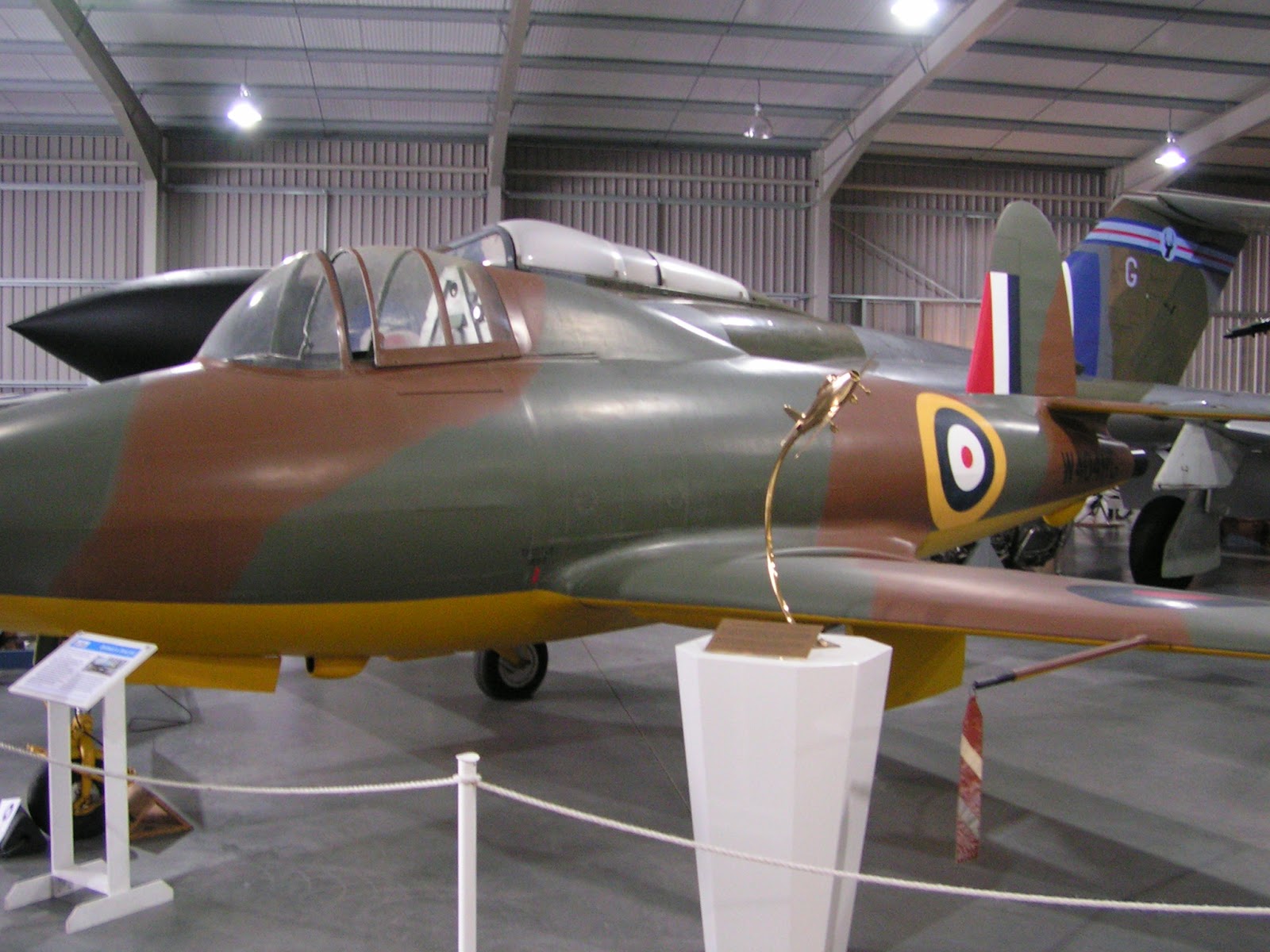 Dampf's modelling page: The RAF at 100 - The Jet Age Museum
