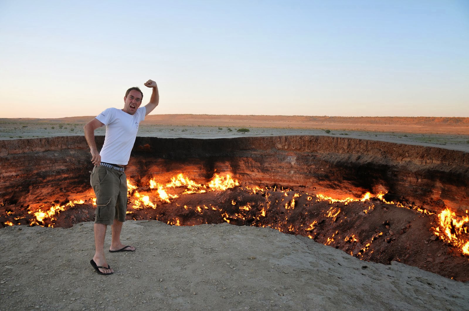 Descubre TU MUNDO: Interesante: Darvaza "La Puerta del Infierno" este ...
