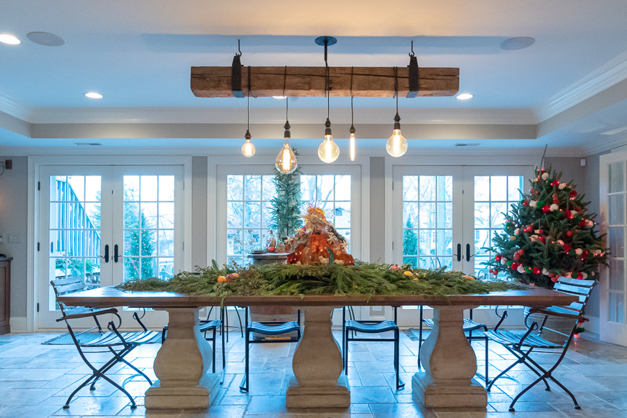 5th and state: Christmas House Walk 2018