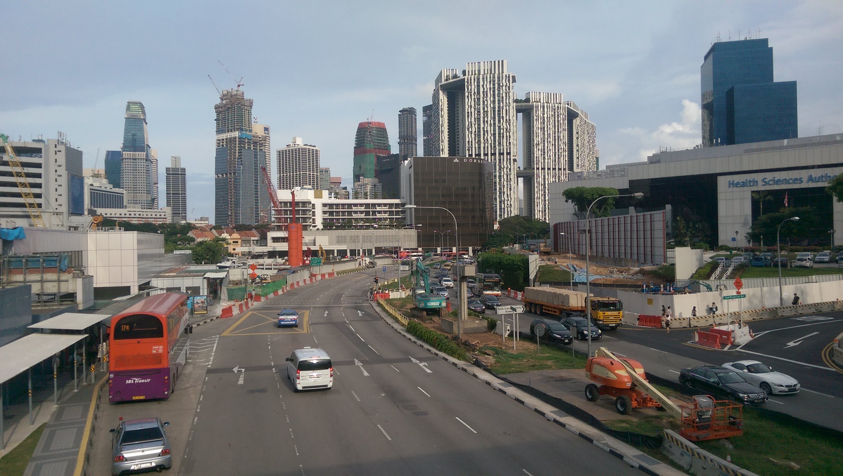 Thomson Line Construction: Outram Park D-walls (II)