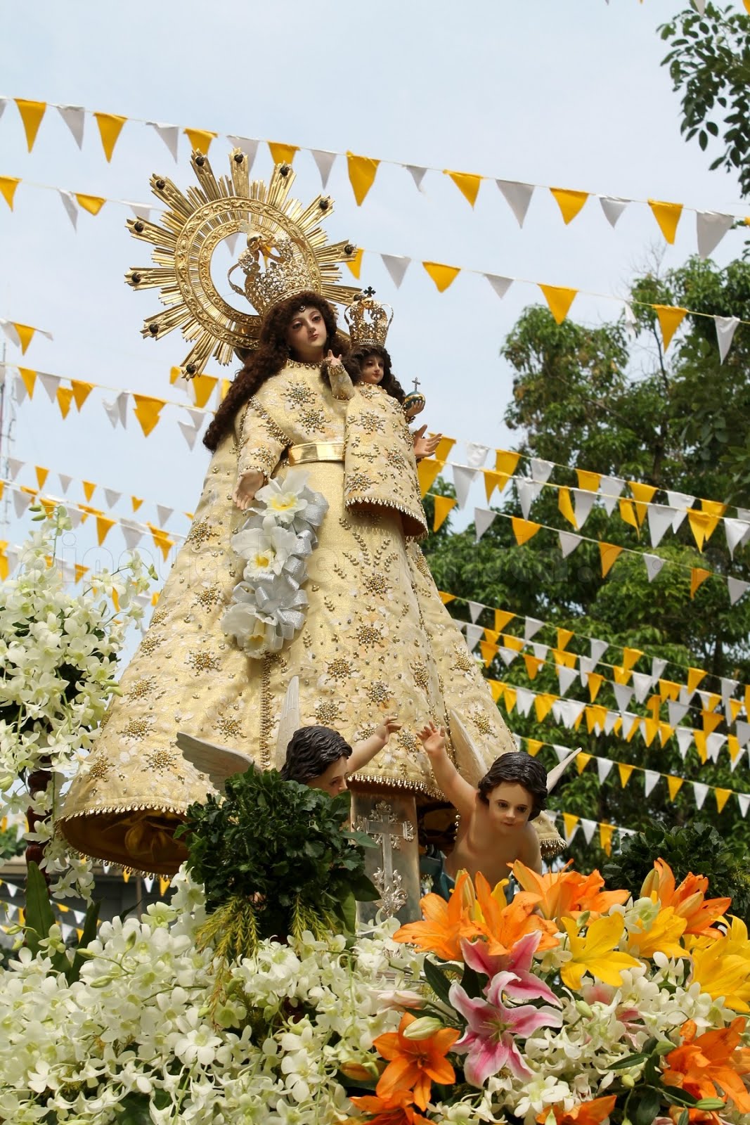 Cavite - Dancing the Karakol with Nana Pilar | Blogs, Travel Guides ...