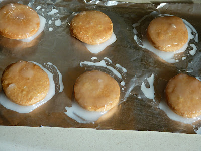 Chitranna: Saate...A South Indian sweet for Diwali...