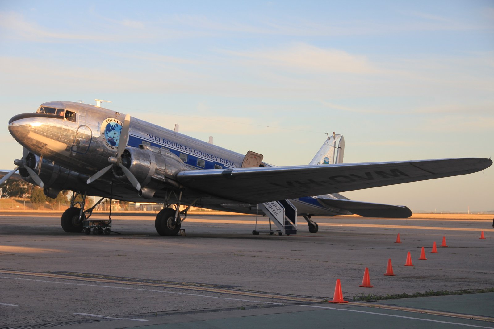Let's have words: Gooney Bird over Melbourne