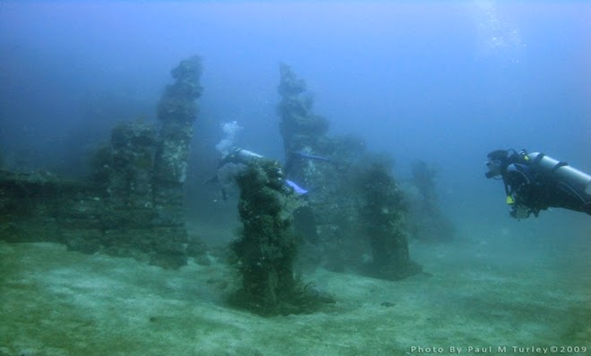 Menelusuri Jejak Candi Bawah Laut di Bali