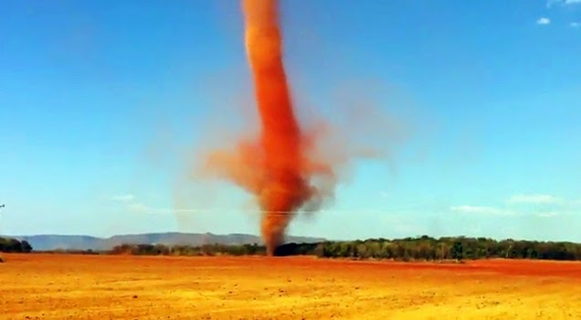 Dangerous Power of Nature : Dust Devil images