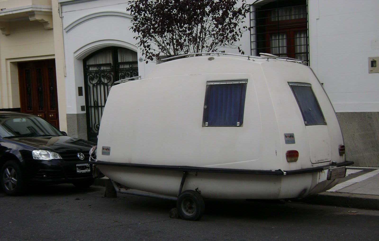 pensando la bronca: CASA RODANTE