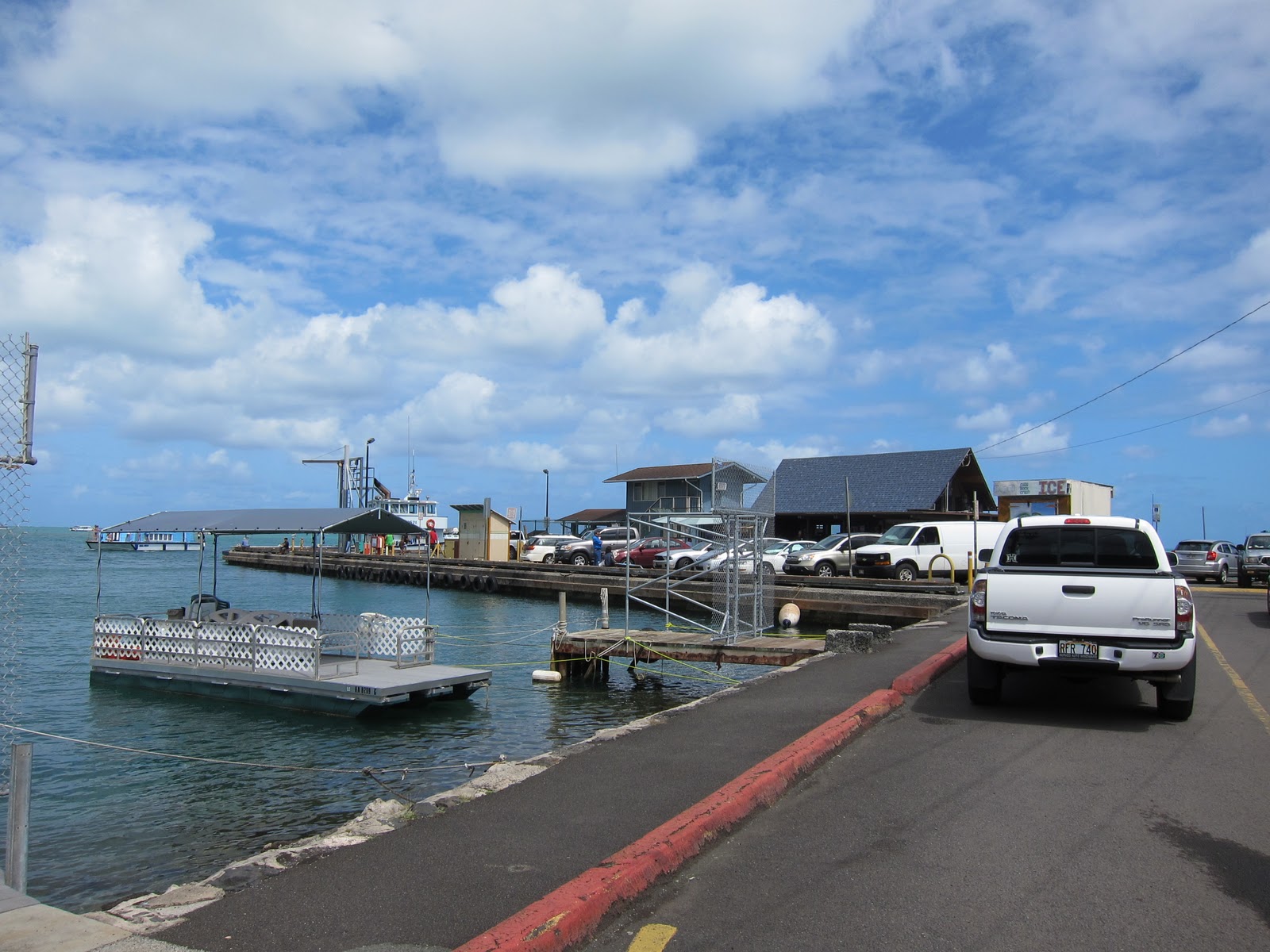 Lunch Time Grinds: He'eia Pier