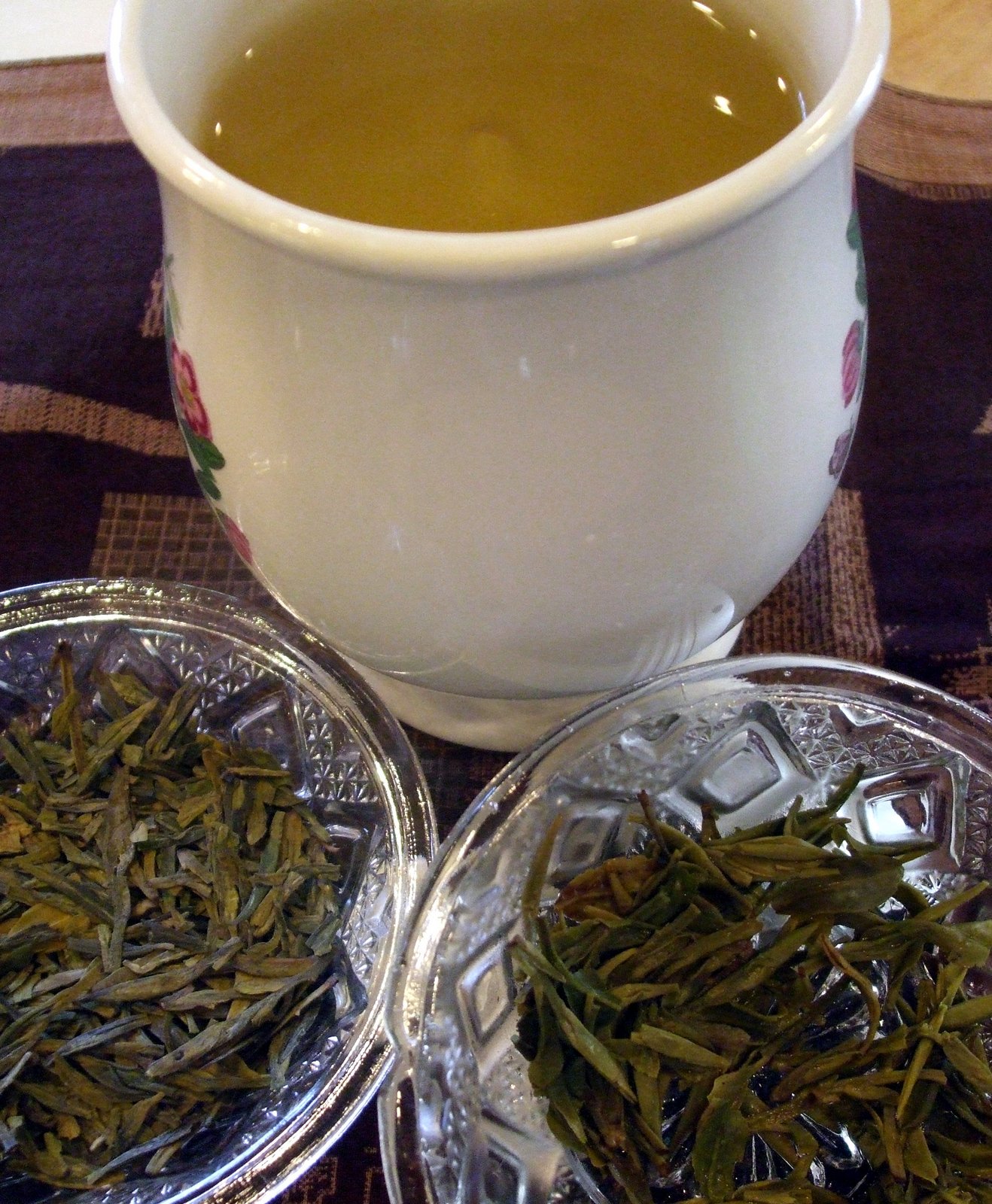 Rosemary's Sampler: Xihu Longjing Green Tea