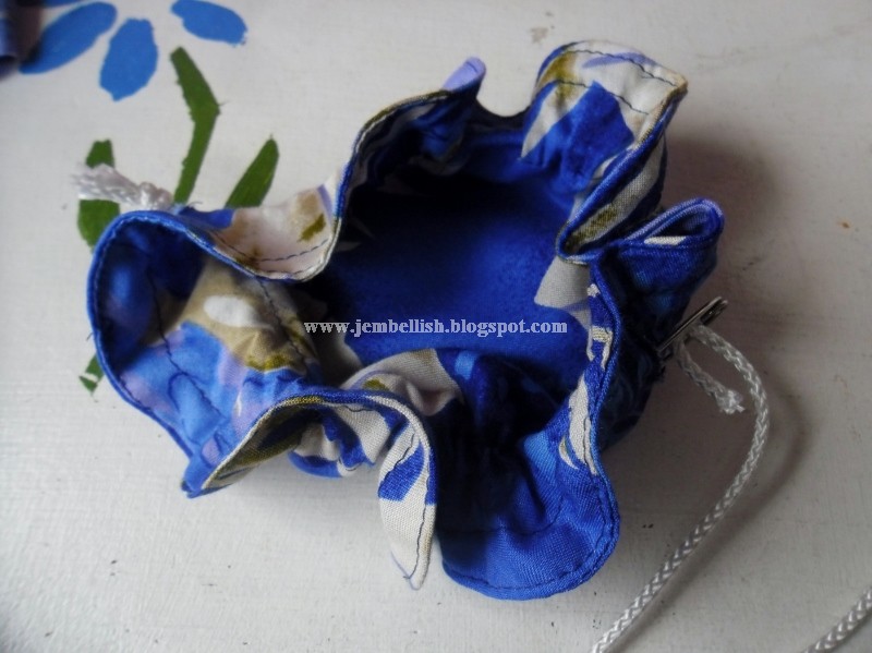 Creating my way to Success: Mini drawstring bag tutorial - 5 steps in ...