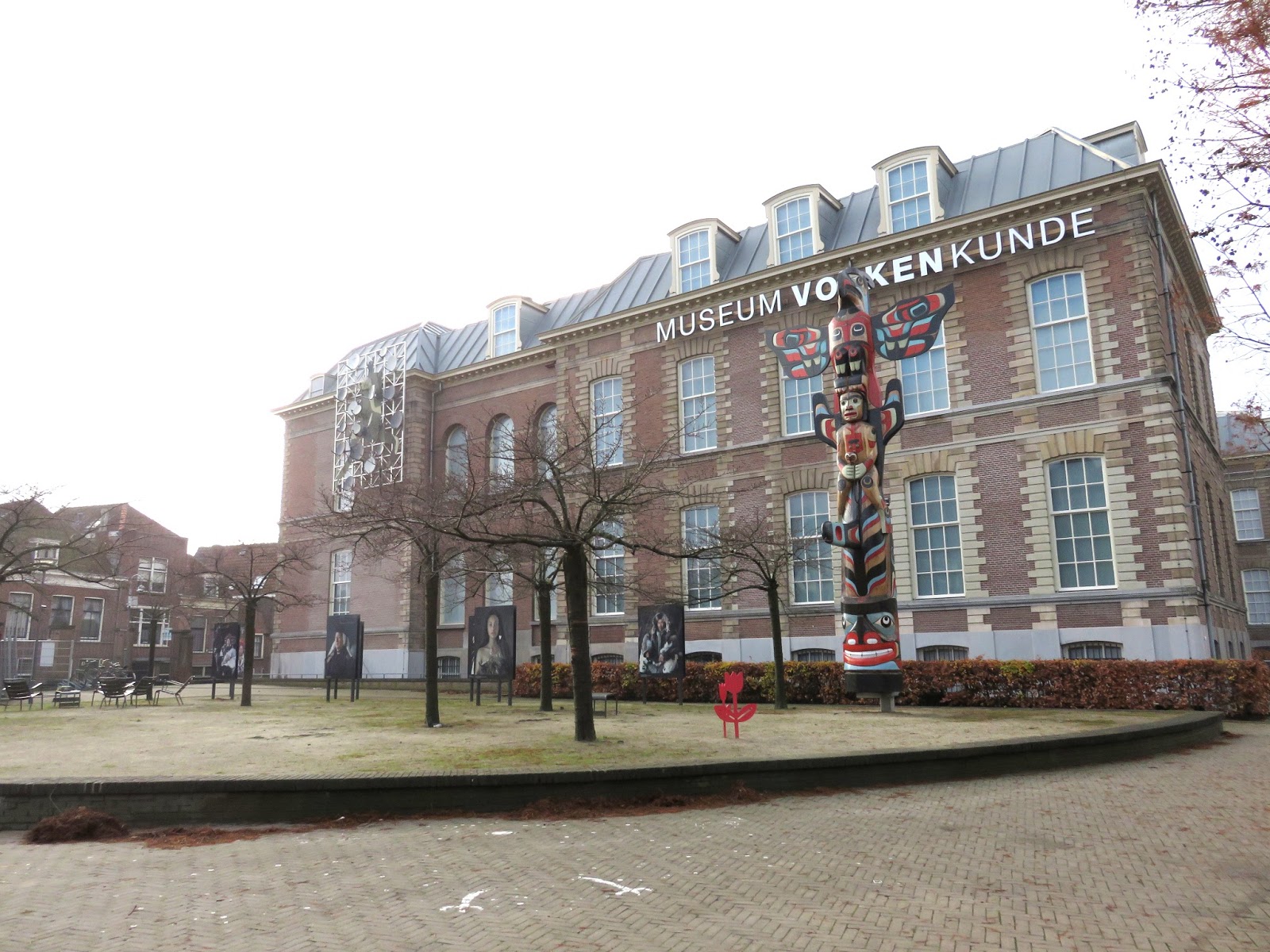 Pitt Rivers Object Collections: What is the Specific Moment that makes ...