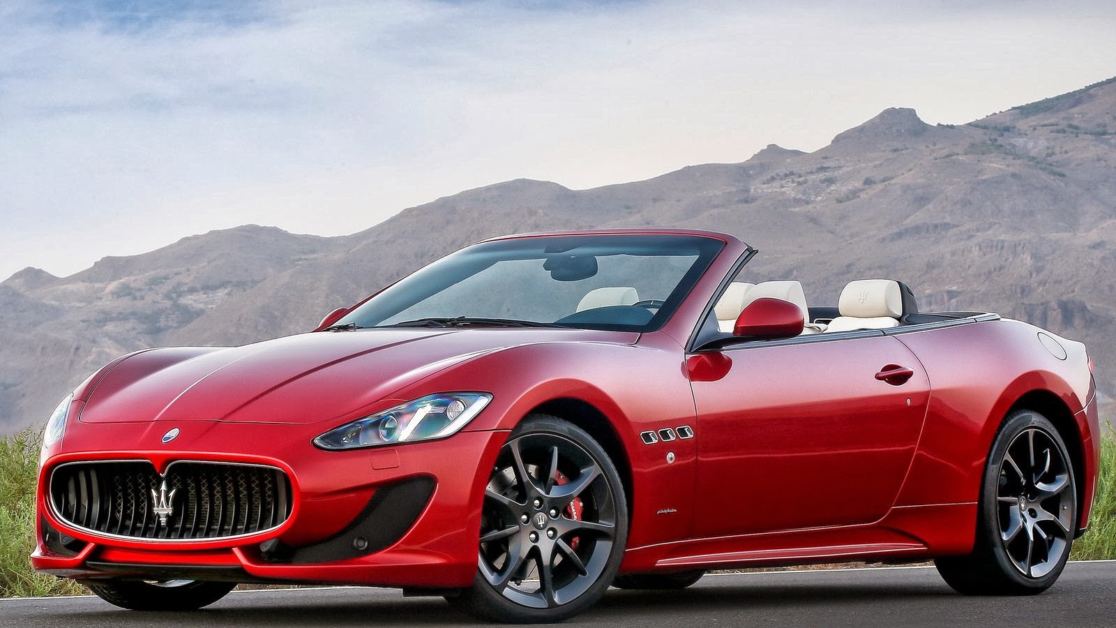 Maserati GranCabrio Sport Photos, Engine View - New Cars Images Gallery BMW
